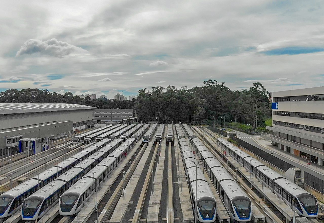 Bombardier deve analisar laudo de monotrilho parado no final de semana