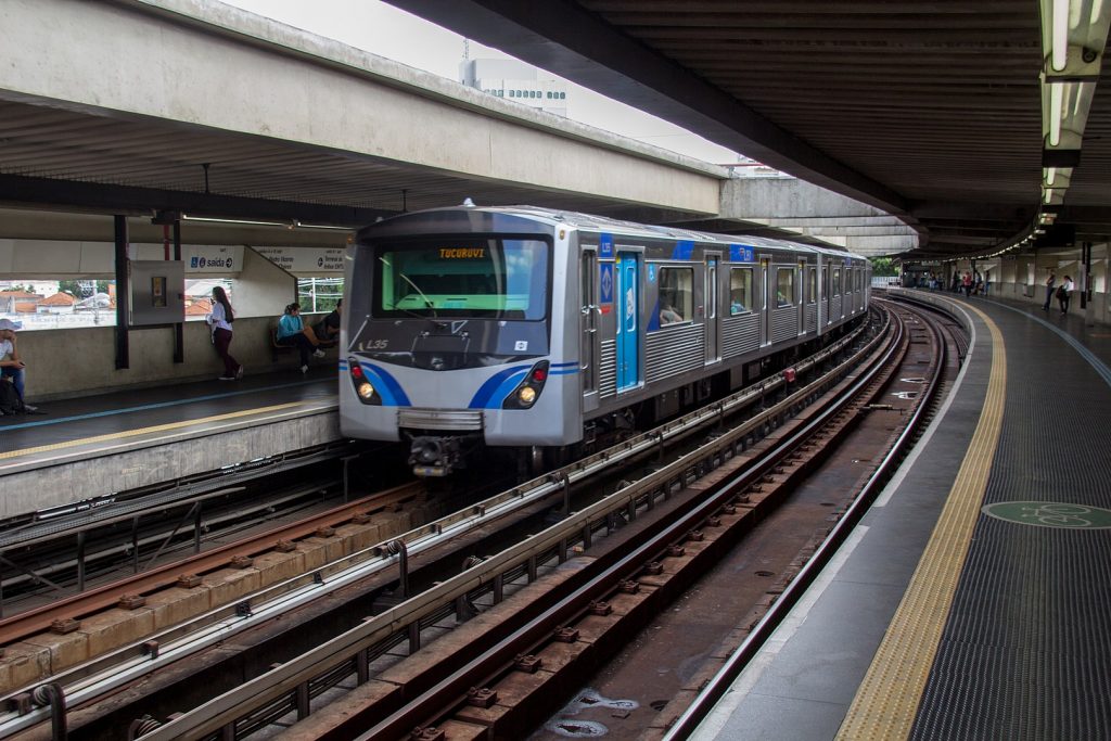Ocorrência afeta a Linha 1-Azul do Metrô nesta sexta-feira (11)