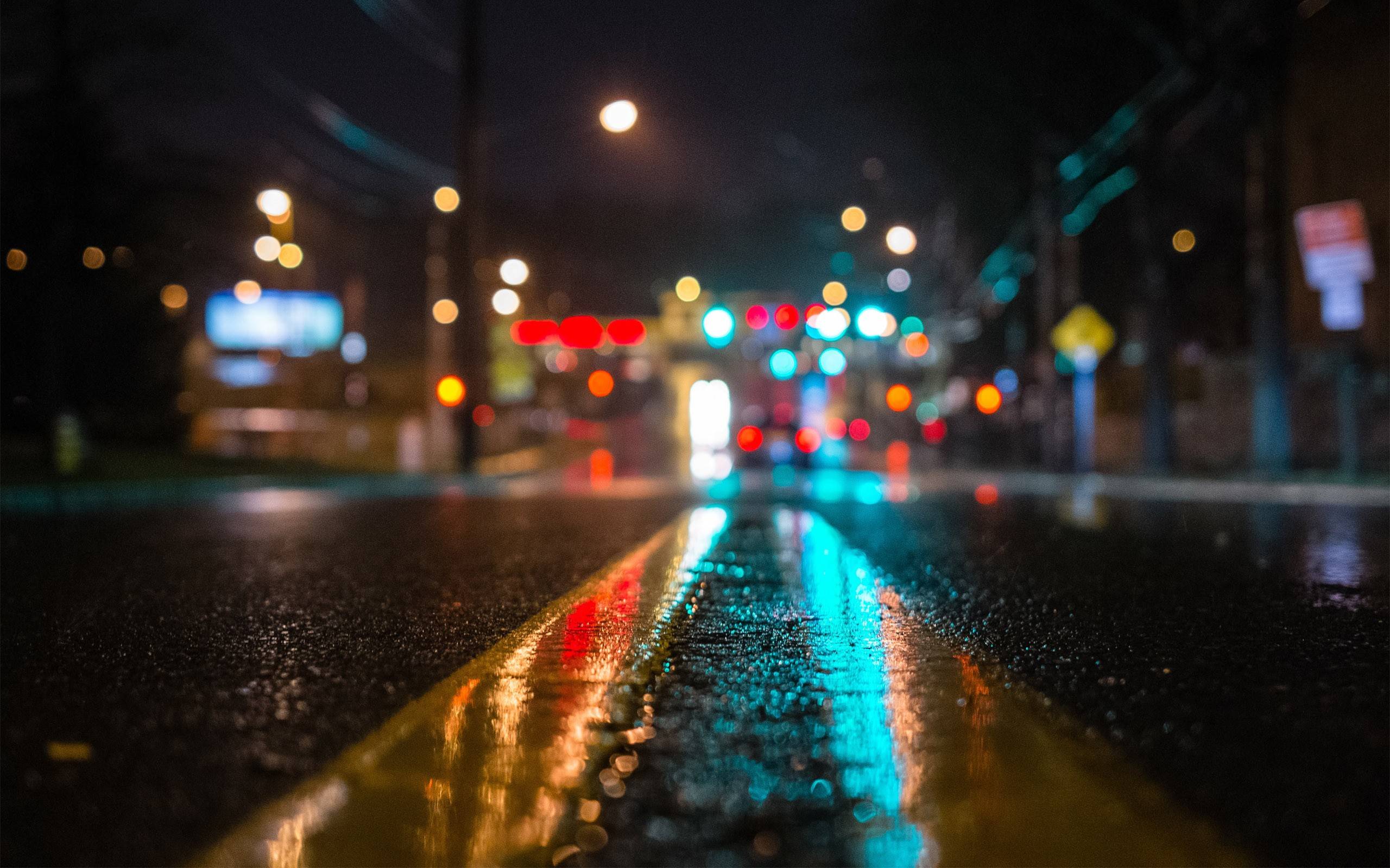 noite-rua-avenida - Via Trolebus