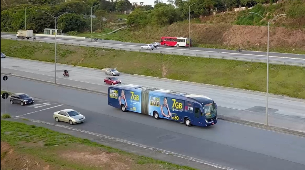 BRT Move de BH conta com primeiro ônibus envelopado