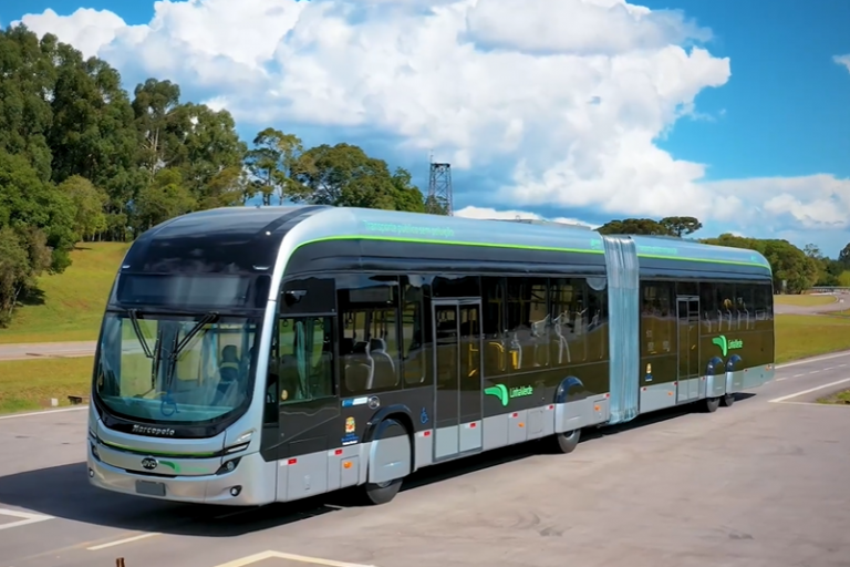 Marcopolo apresenta o primeiro ônibus com chassi articulado 100% ...