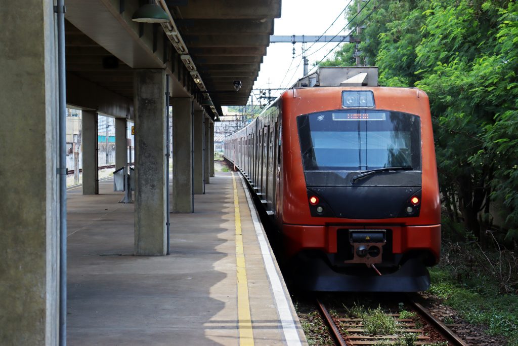 Linha 8-Diamante terá intervalo de até 20 minutos no domingo (8)