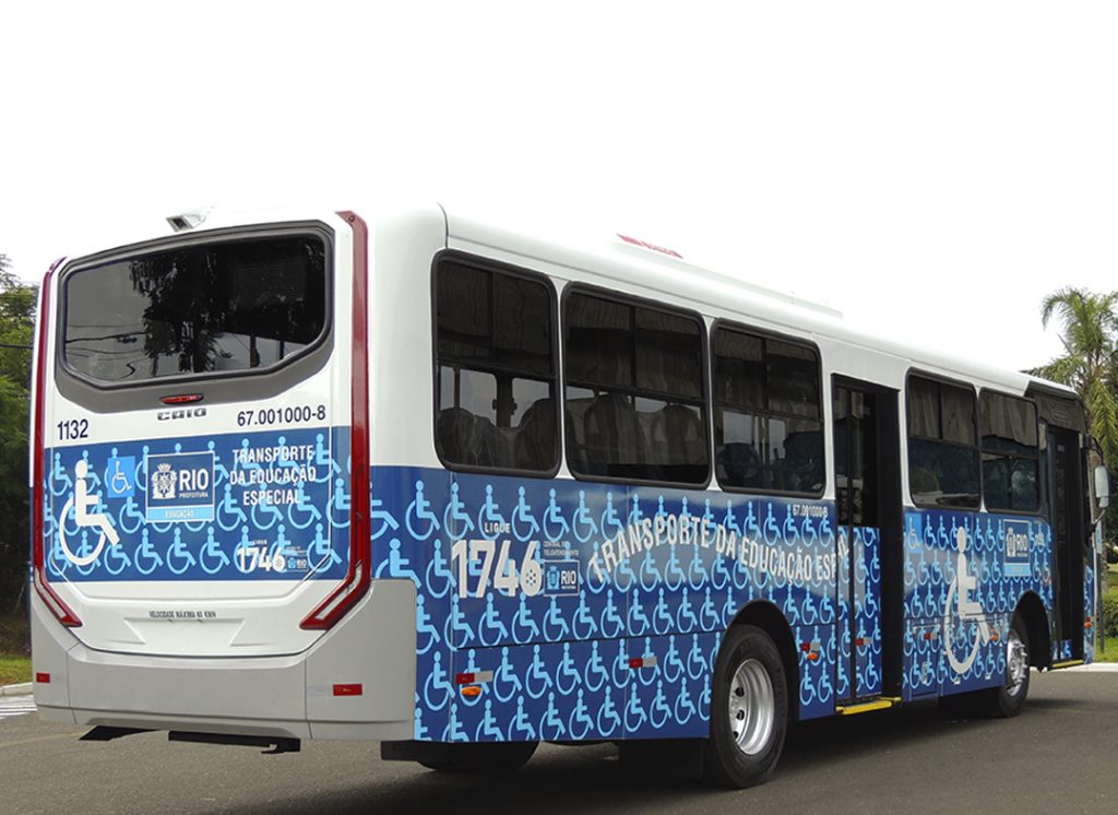 Caio entrega 14 “Ônibus da Liberdade” para o Rio de Janeiro