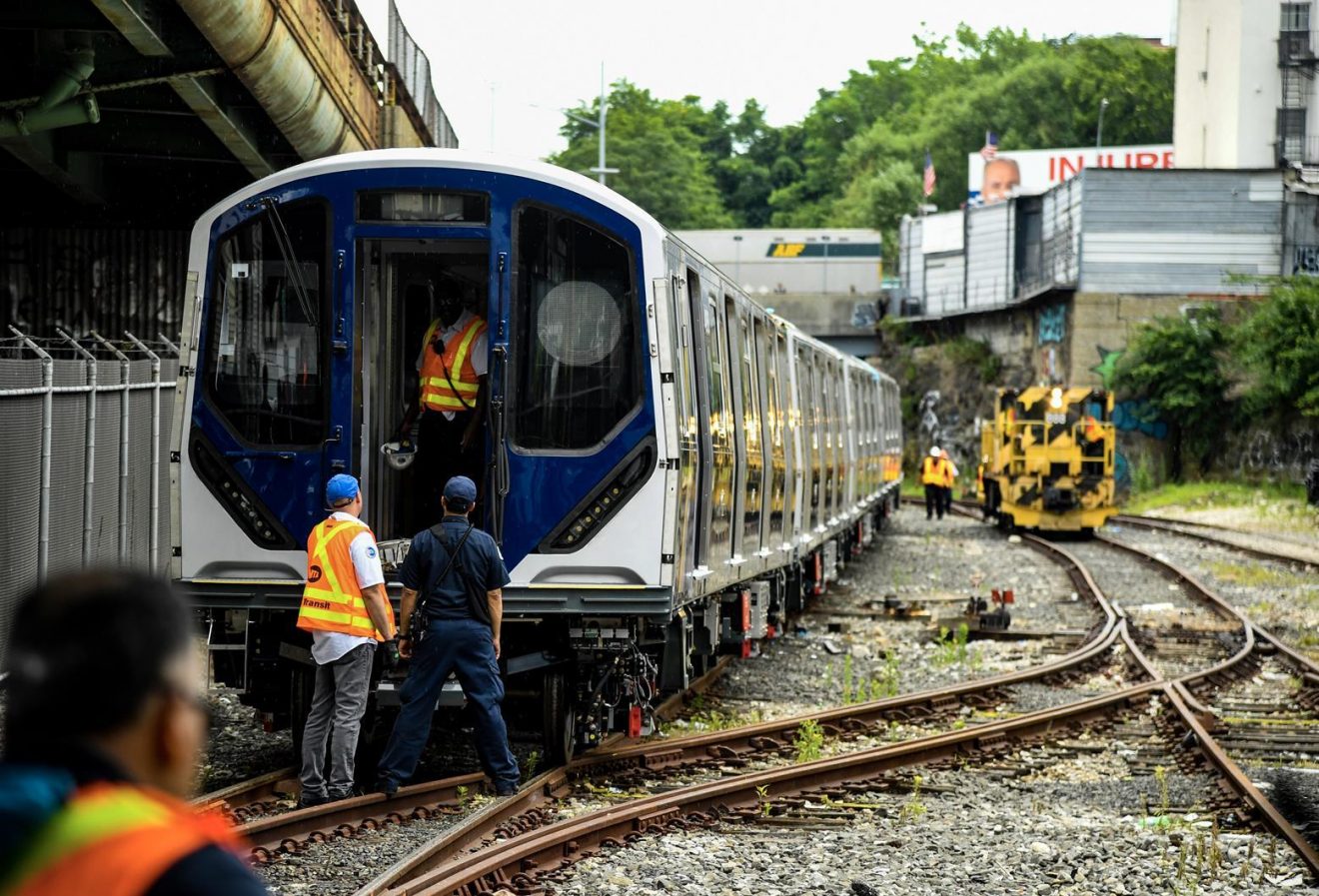 MTA de Nova York encomenda mais trens de metrô