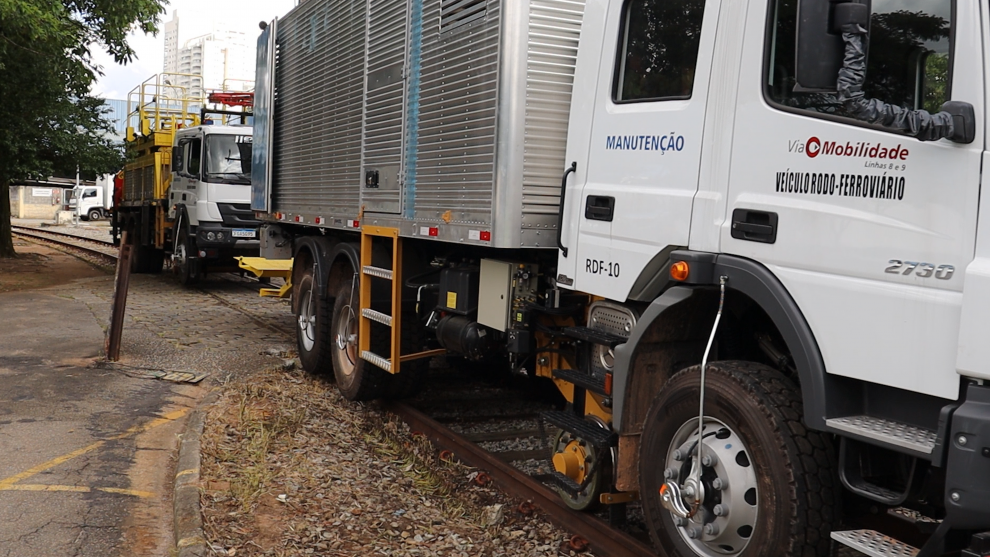 ViaMobilidade apresenta novos veículos ferroviários
