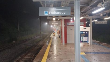 Três estações da Linha 8-Diamante tem mudança na comunicação visual