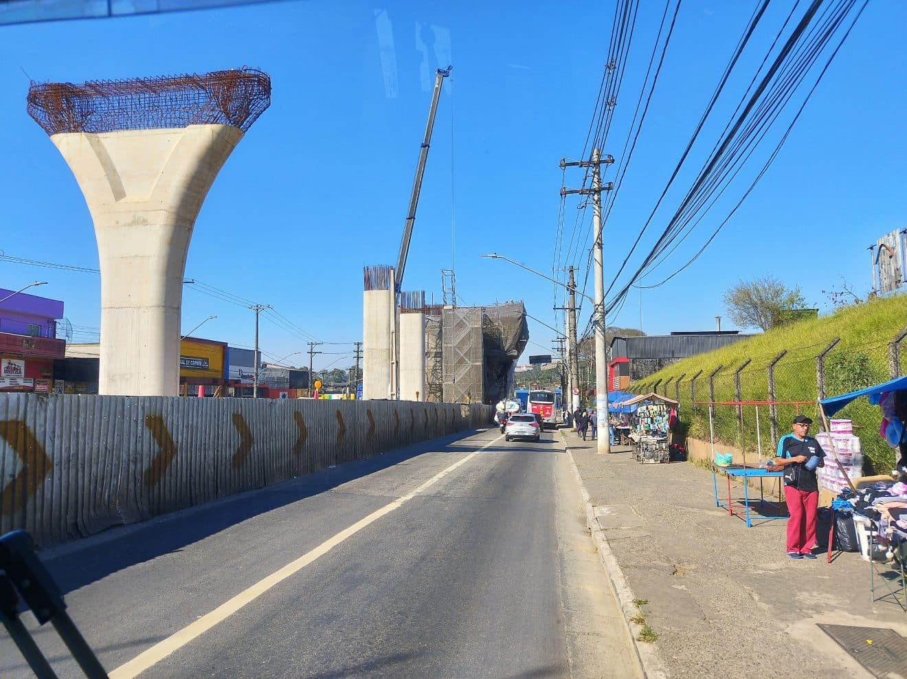 Deck switch do monotrilho começa a surgir na Ragueb Chohfi