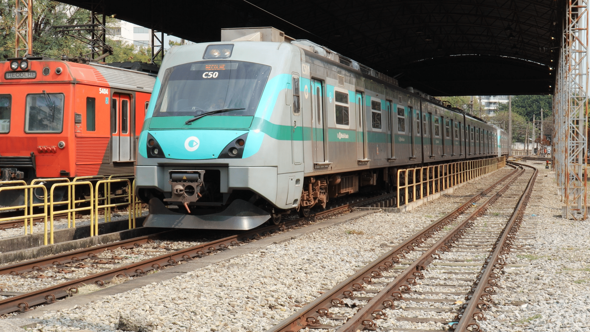 Linha 8-Diamante tem maiores intervalos nesta sexta (12)