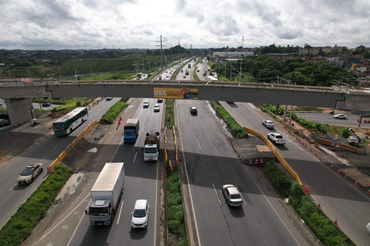 Construção de viaduto do VLT avança na Bahia